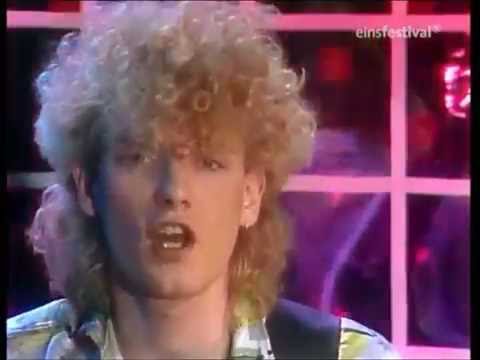 Short Romans - Radio [VIDEOCLIP] - YouTube