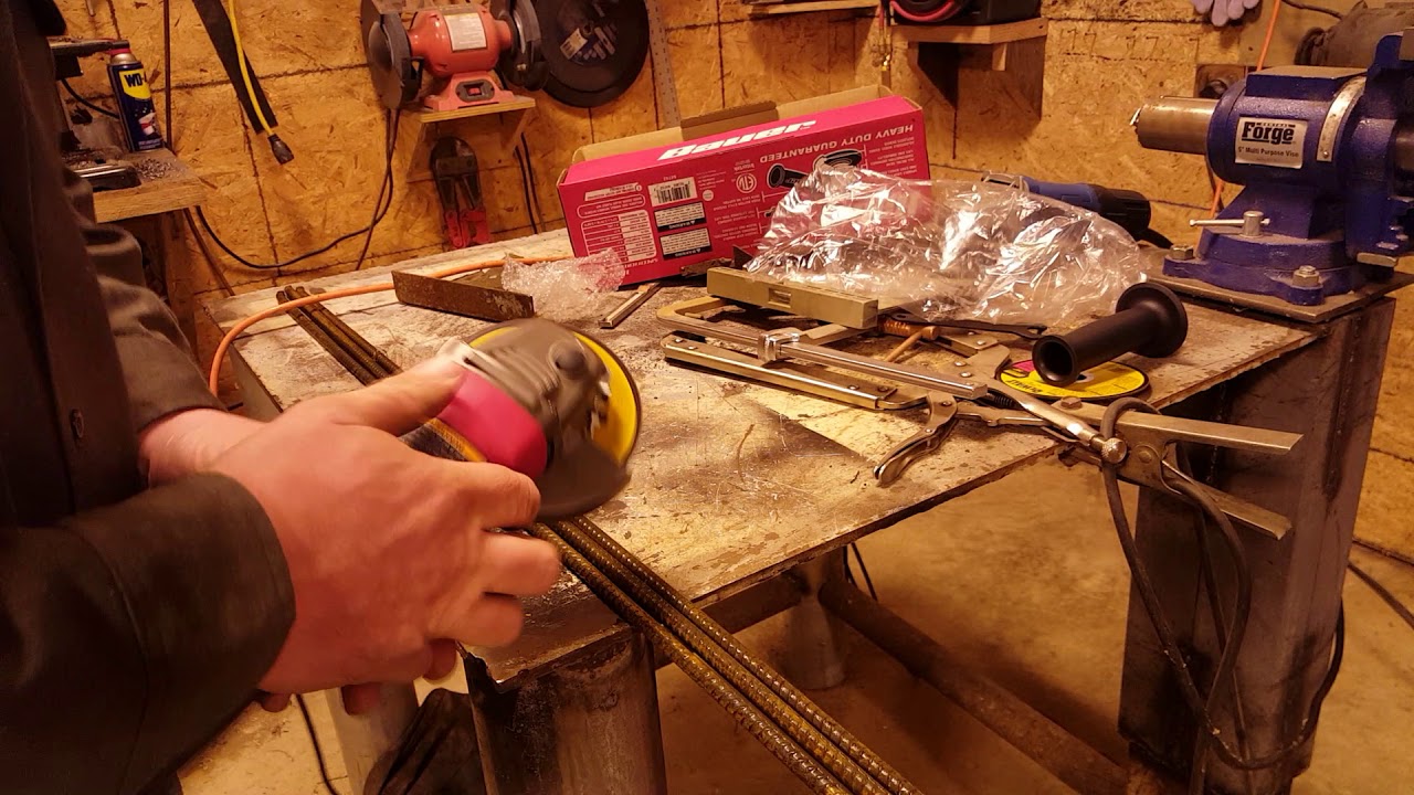 Bauer 8amp 11000rpm angle grinder, sparks fly! - YouTube