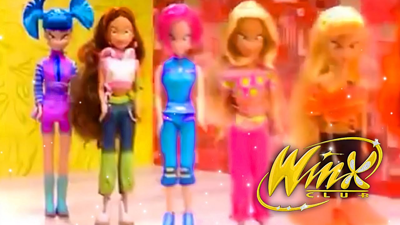Winx Club Season 2 Giochi Preziosi School Day Fashion Dolls Line ...