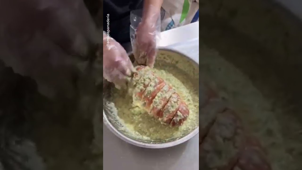 The Most Insane Garlic Bread You’ll Ever See - YouTube