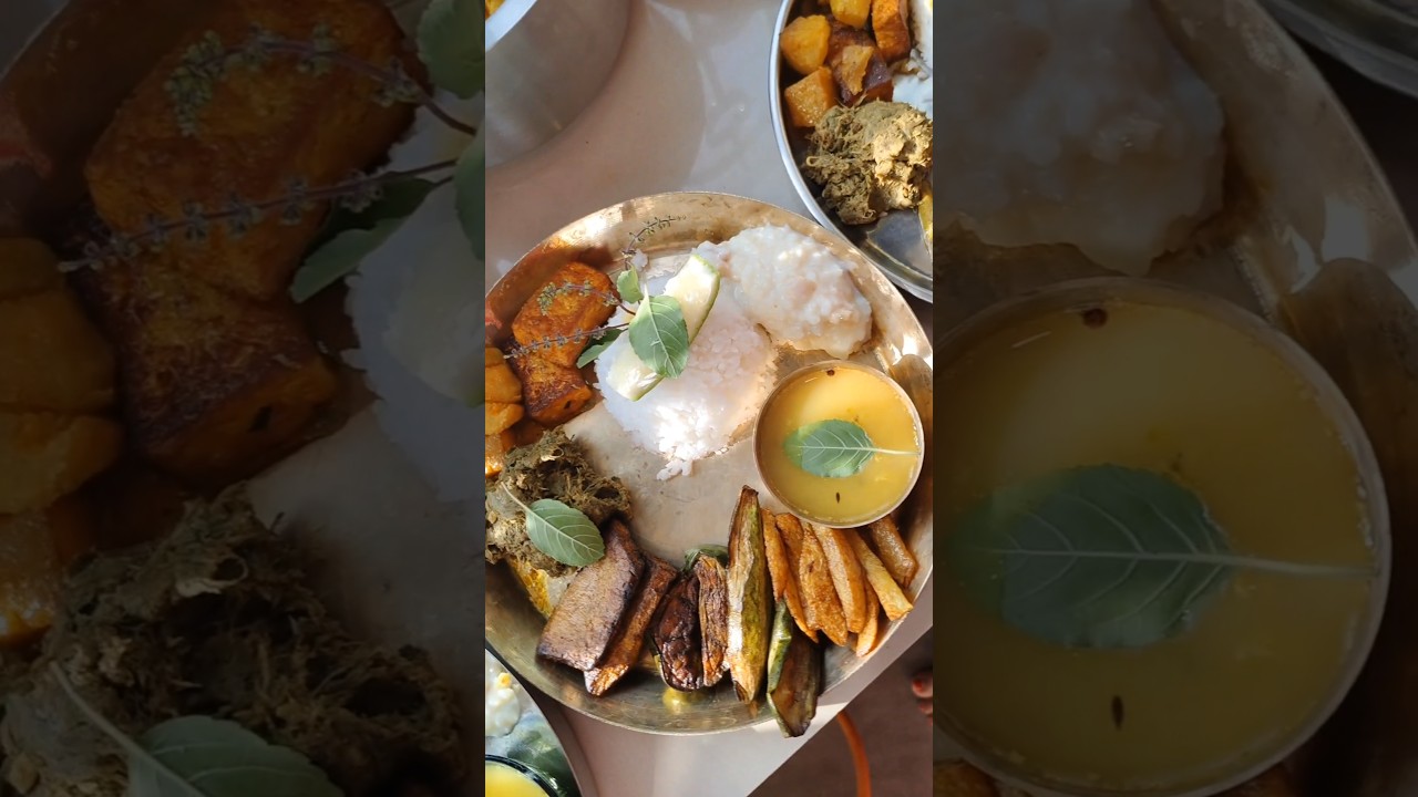 Thakur ar jonno bhog korlam||#ytshots #thakur #bhog #radhakrishna # ...