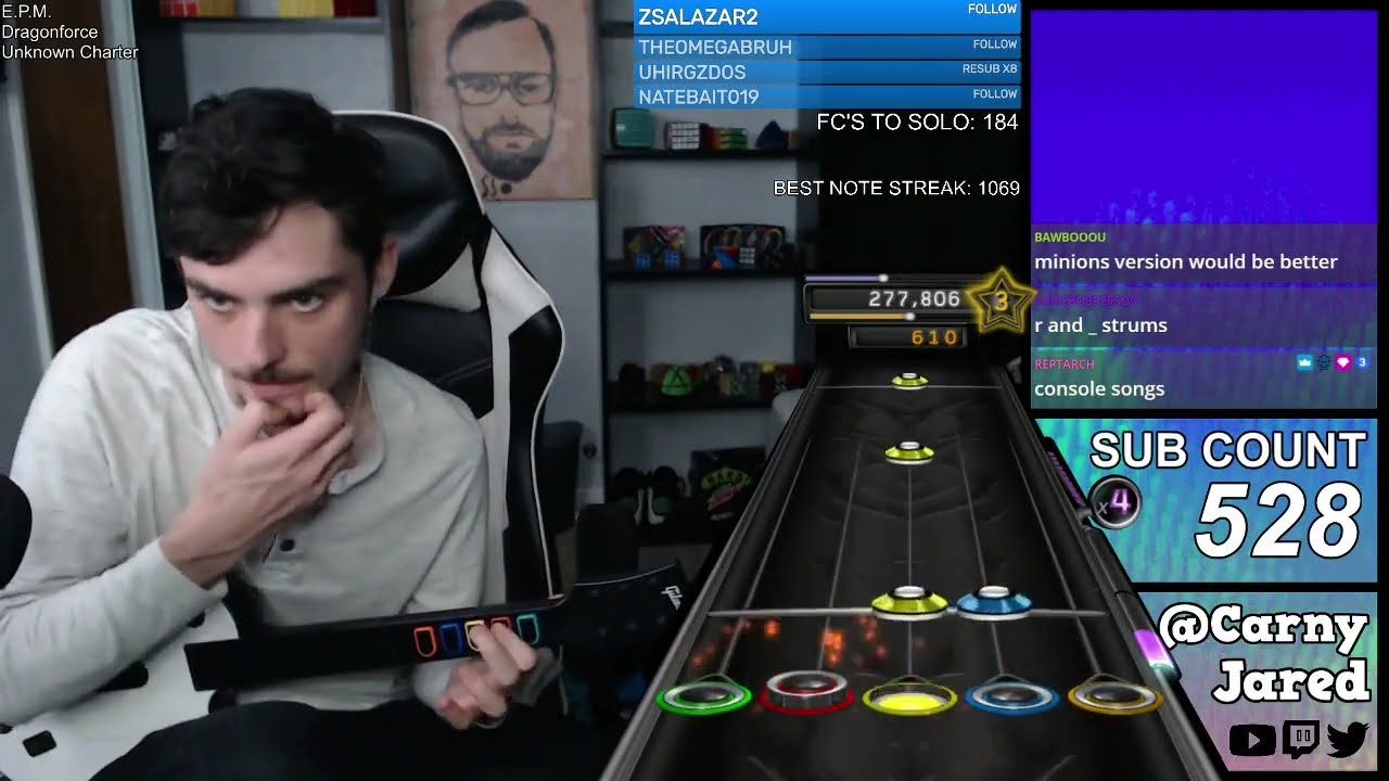 How a PRO gamer scratches their chin - YouTube