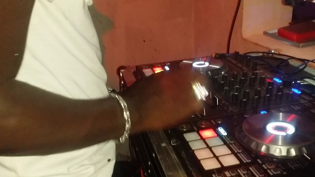 Dj Joel at Front Page Lira - YouTube