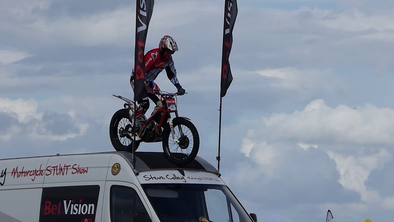 Steve Colley's Motorcycle Stunt Show! - YouTube