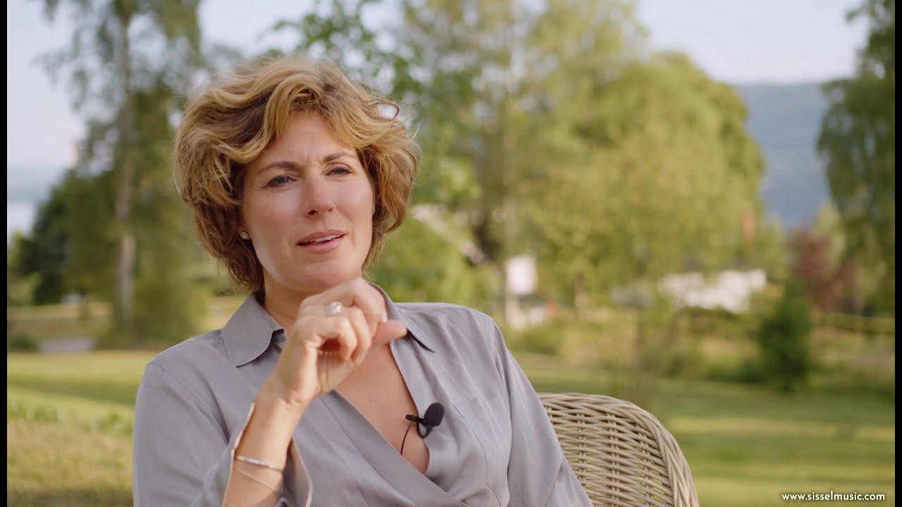 Sissel Talks: «If I Can Help Somebody» - YouTube