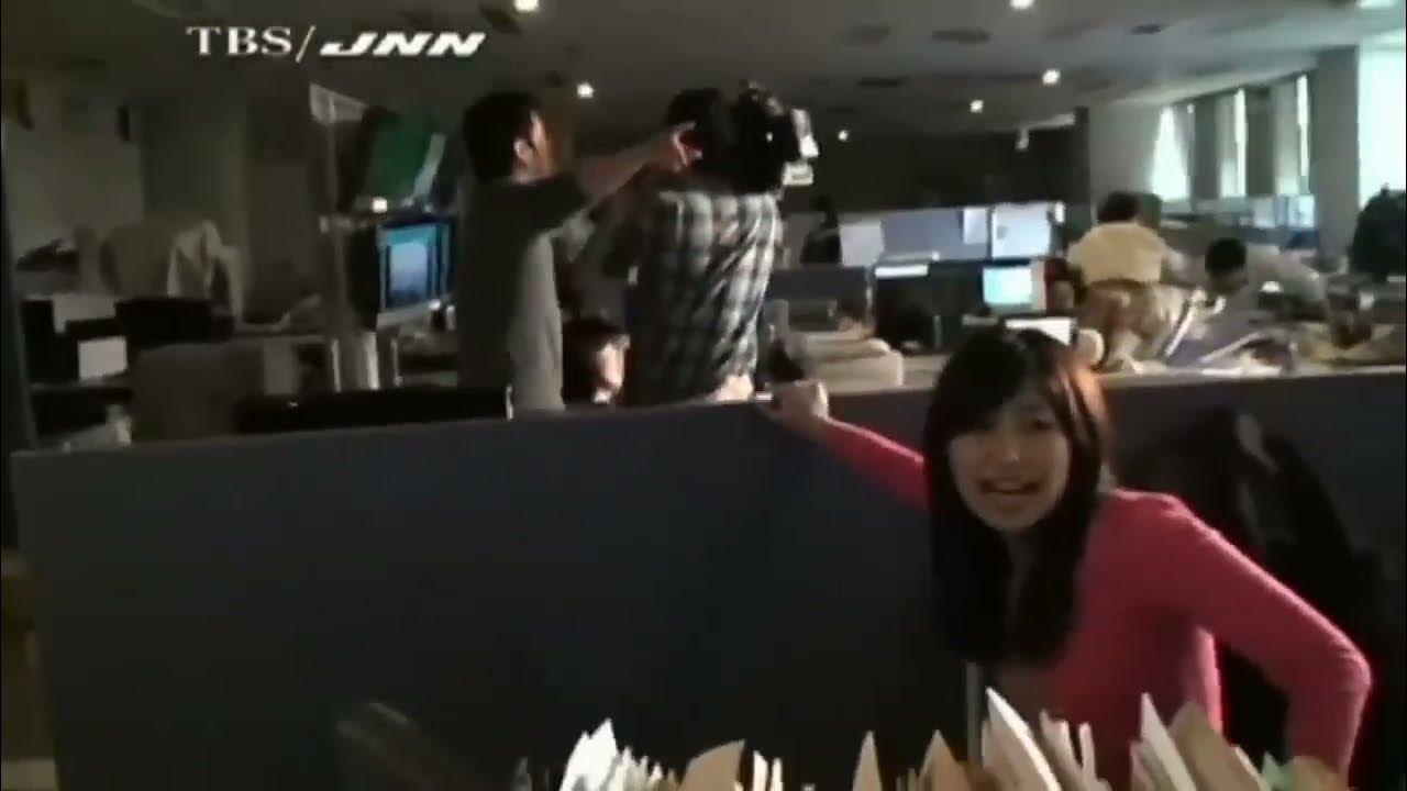 TBS - Earthquake hits Japan (stage TBS) 2011 - YouTube