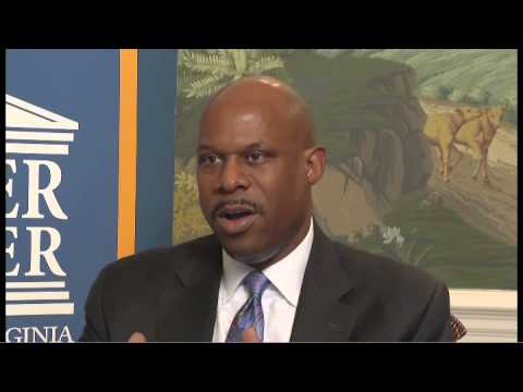 Warren Thompson: An entrepreneur is someone willing to take risks - YouTube