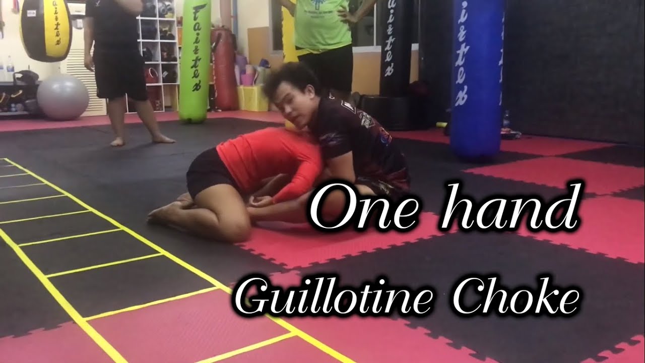 One hand guillotine choke +Butterfly 2.0 by ครูบุก BukeMMA - YouTube
