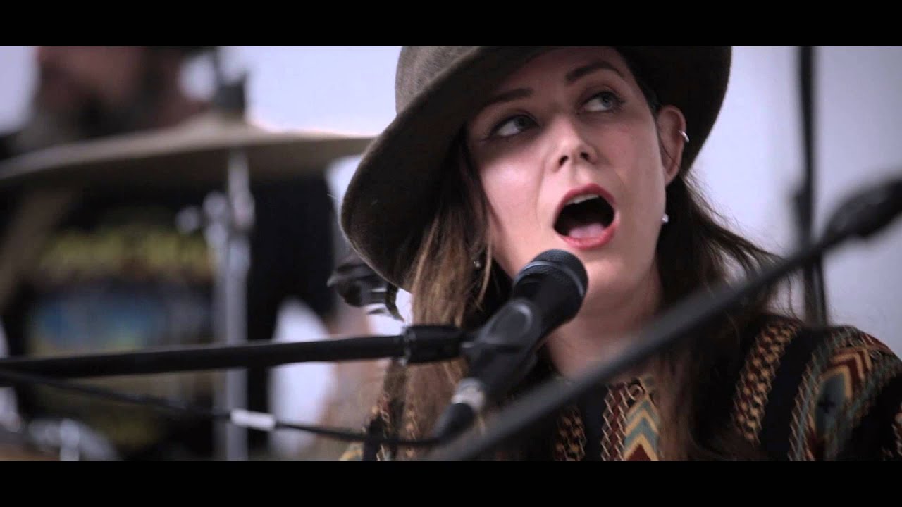 WWS S2 Miss Shevaughn and Yuma "Bleed Me" - YouTube