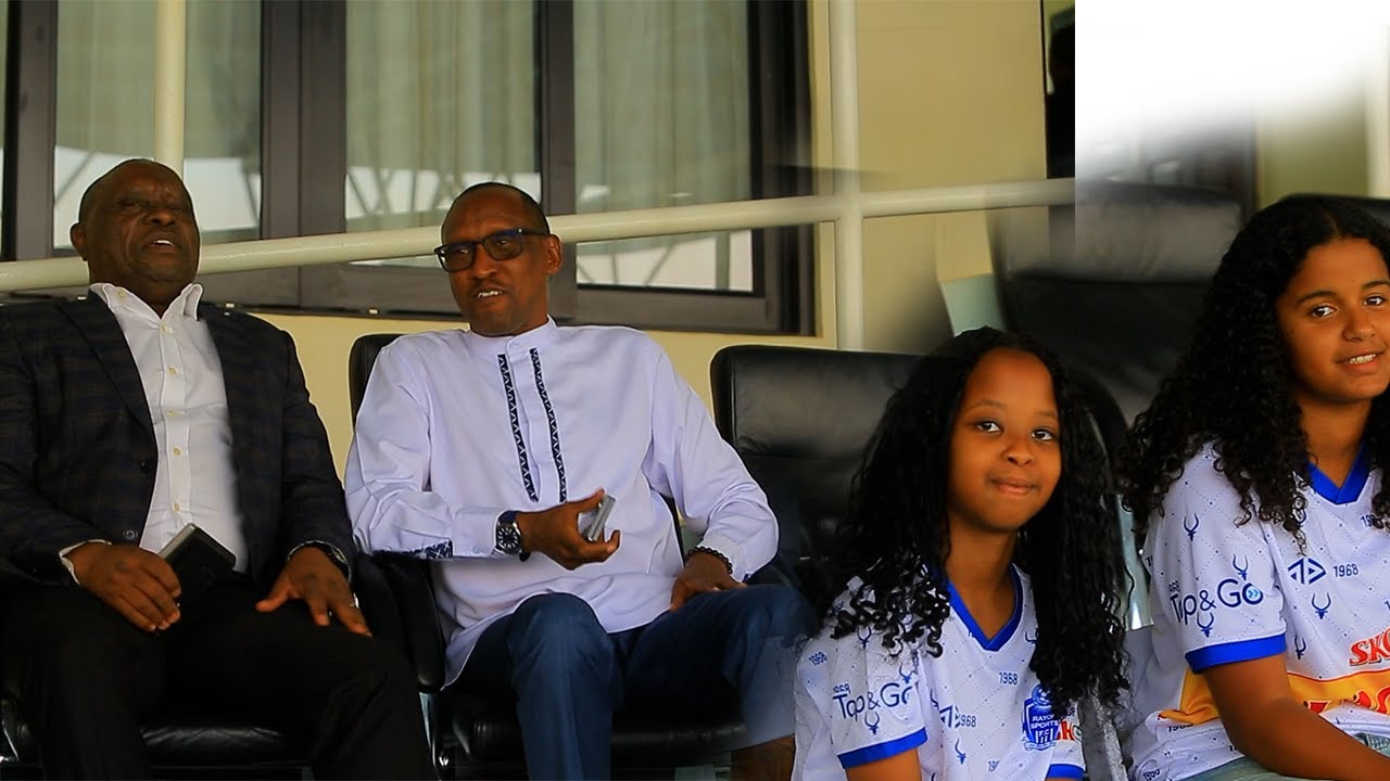 🔴LIVE: Perezida Jean Fidele asesekaye kuri Kigali pele Stadium kureba Rayon Sports na Vipers ...