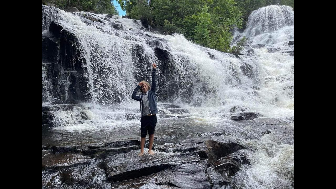 Parc National Mauricie Camping et chute waber - YouTube