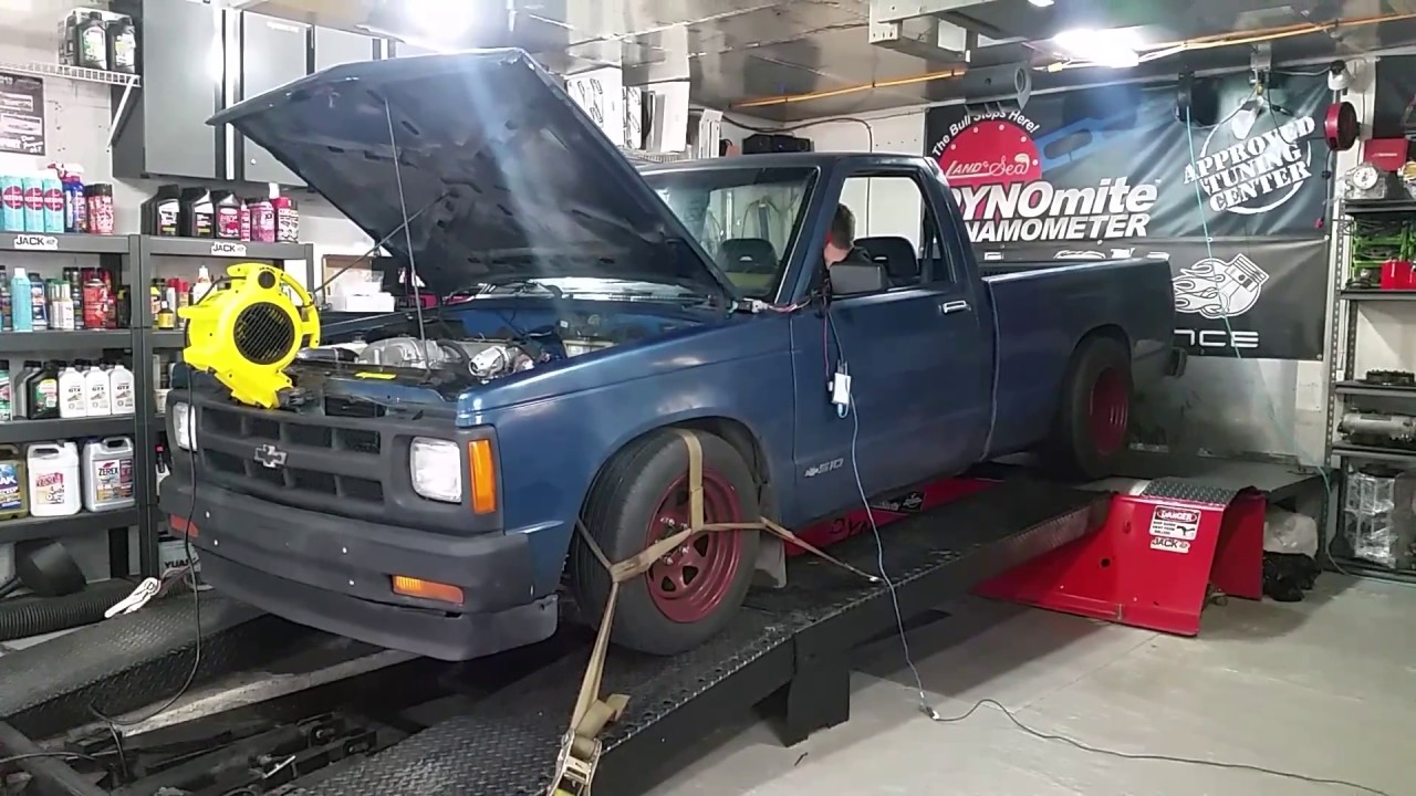S10 2.4 Ecotec turbo (50 trim) at 13.5psi dyno - YouTube