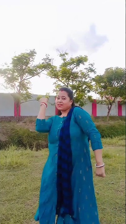 Chikni Chikni Patli Kamar Aise Na Hila New Dance Shorts Youtube Shorts
