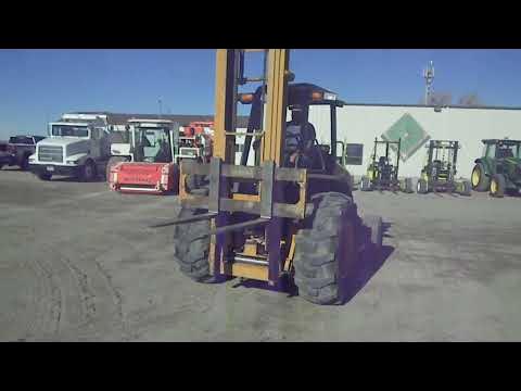 2342- Case 586H Rough Terrain Forklift - YouTube