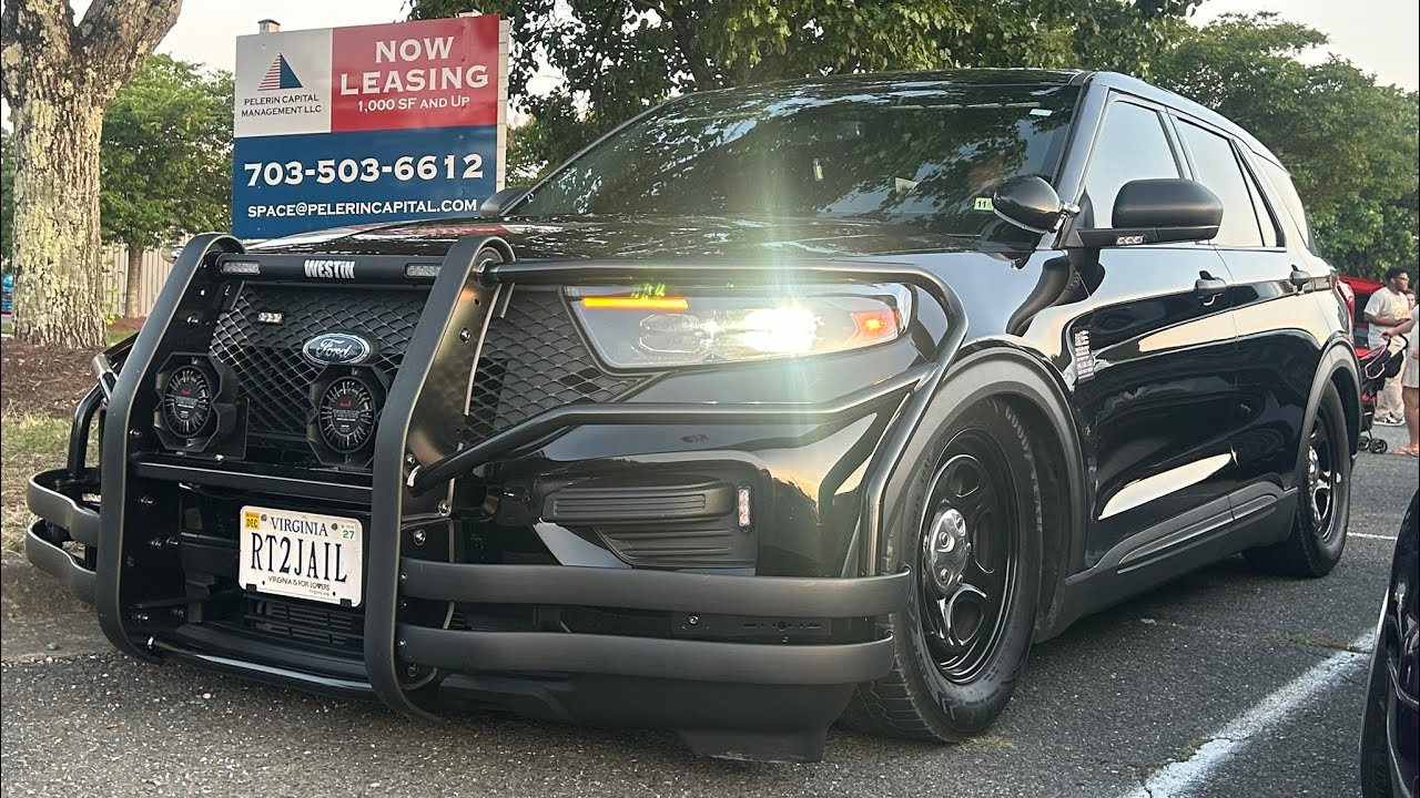 Police Join Car Meet Turned Out-…WATCH TO SEE - YouTube