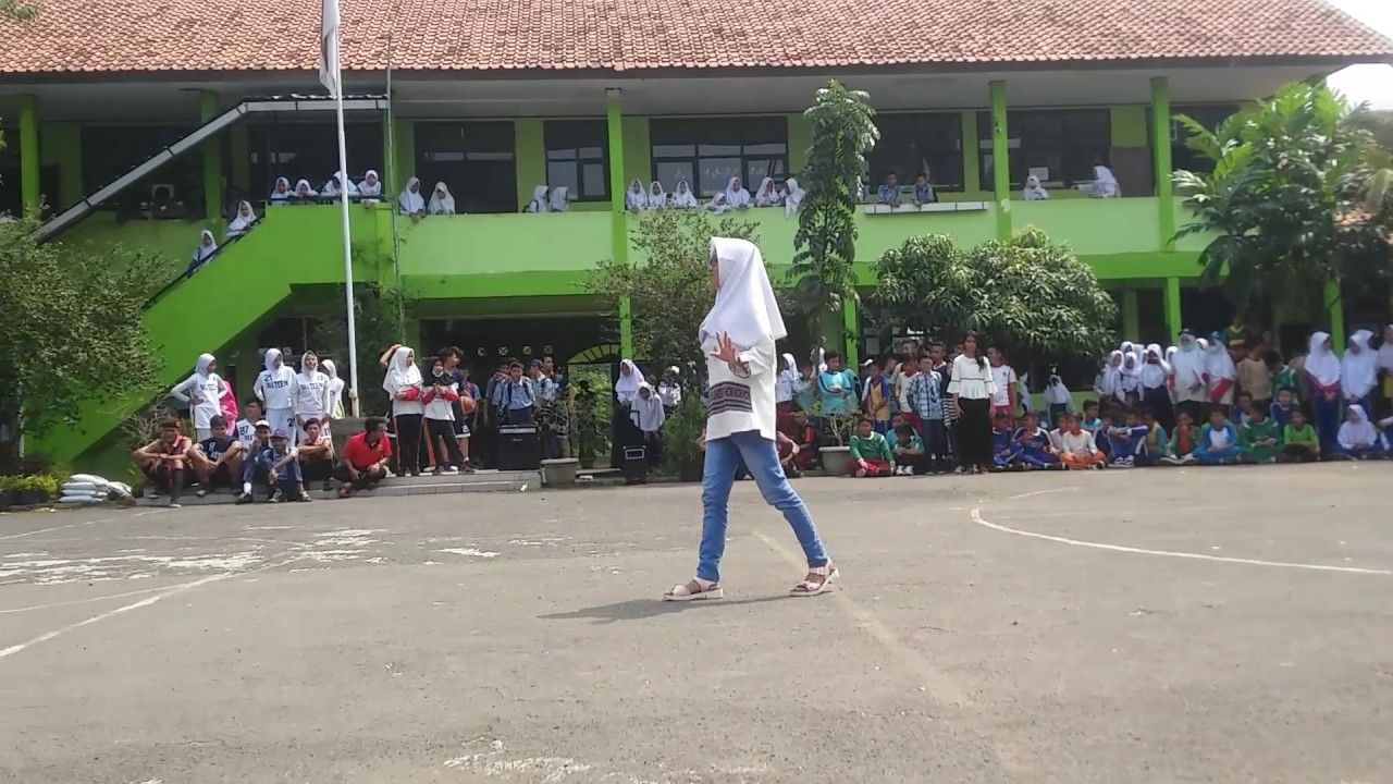 Demo Ekstrakurikuler PMR Unit SMP Negeri 16 Bogor - 20 Juli 2017 - YouTube
