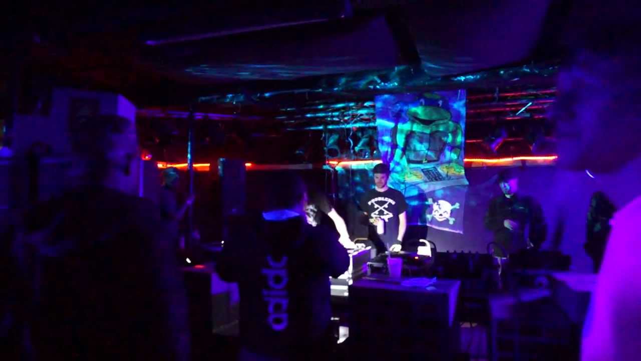Teenage Mutiny Ninja Turtles - Drum and Bass DJ Competion - YouTube