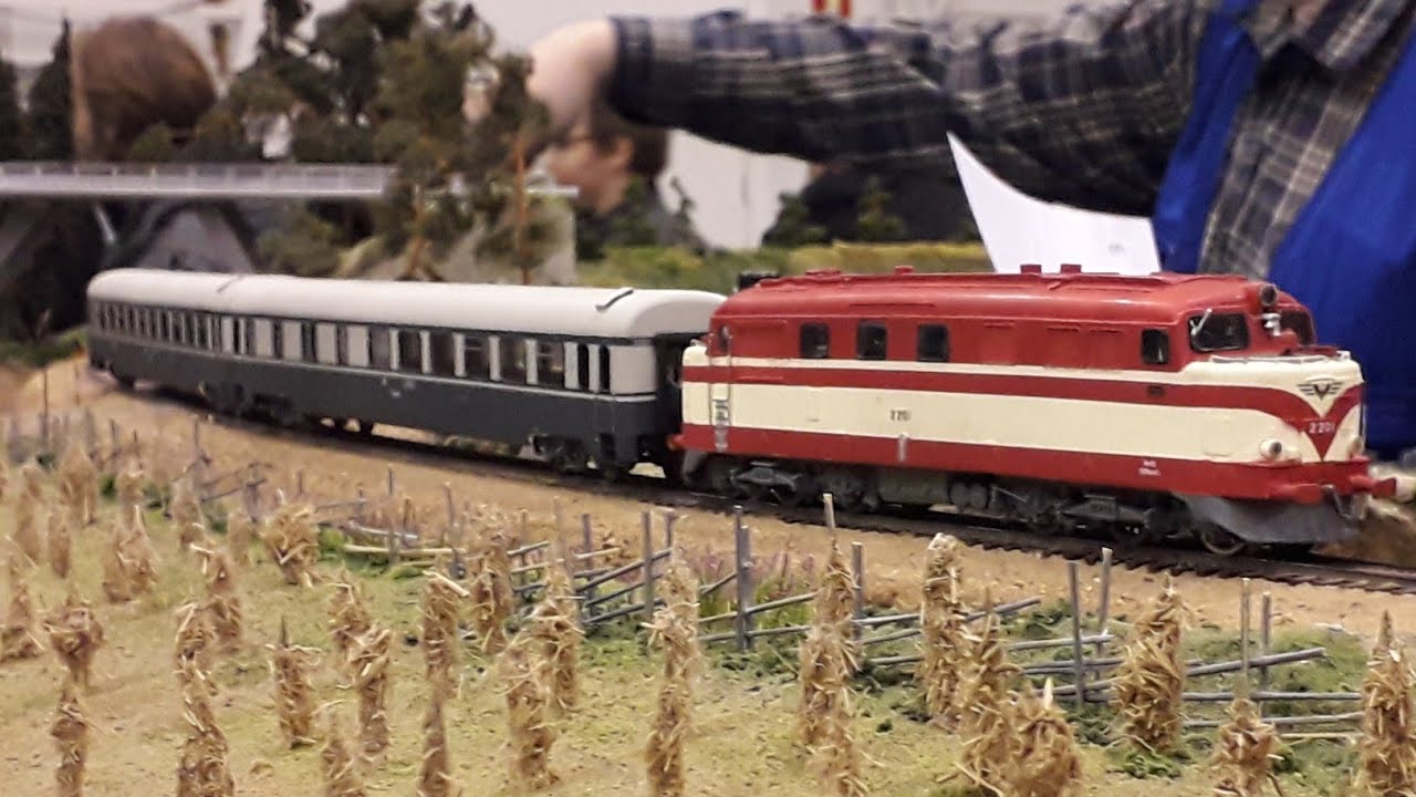 Finnish model trains running at Suuri Snadi 2019 - YouTube