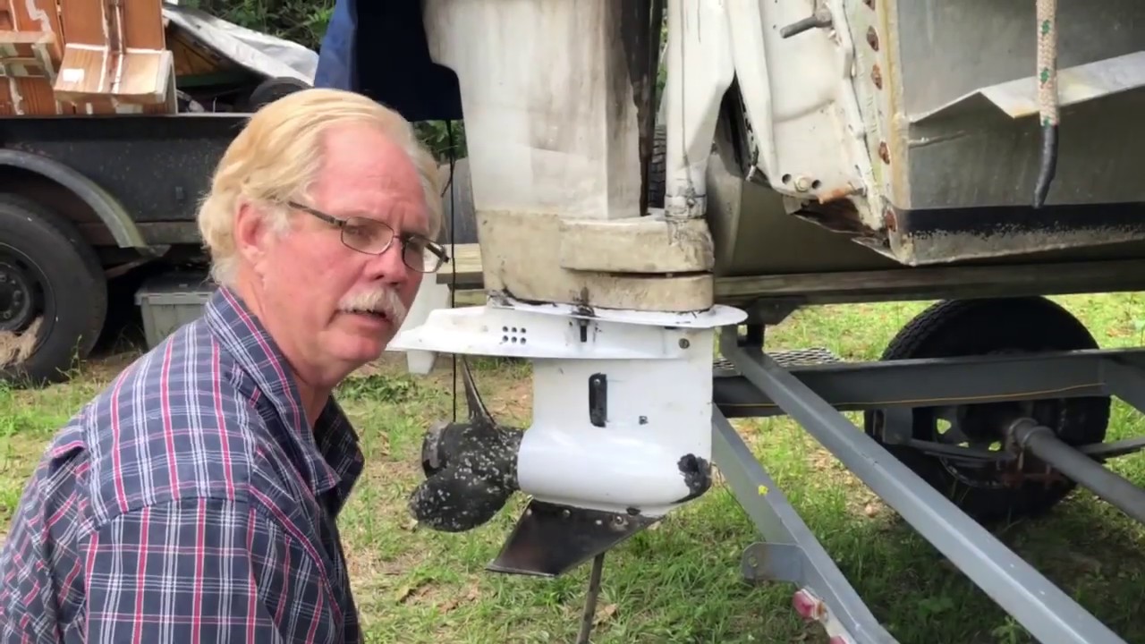 D.I.Y!!!(servicing a 48 horsepower Johnson ) lower unit - YouTube