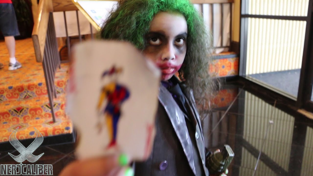 Father and Daughter Cosplay JOKER and Barbarian HELLBOY! - YouTube