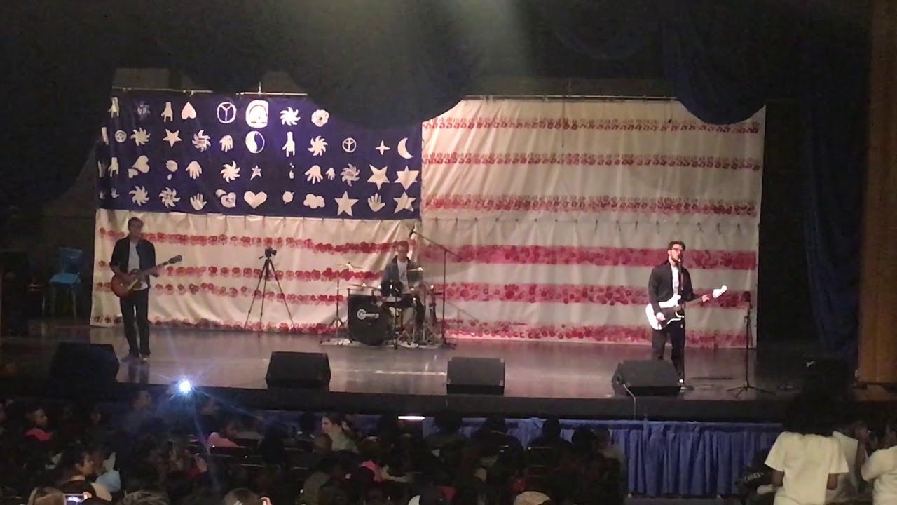 The Freeside Kings play at MLK talent celebration - YouTube