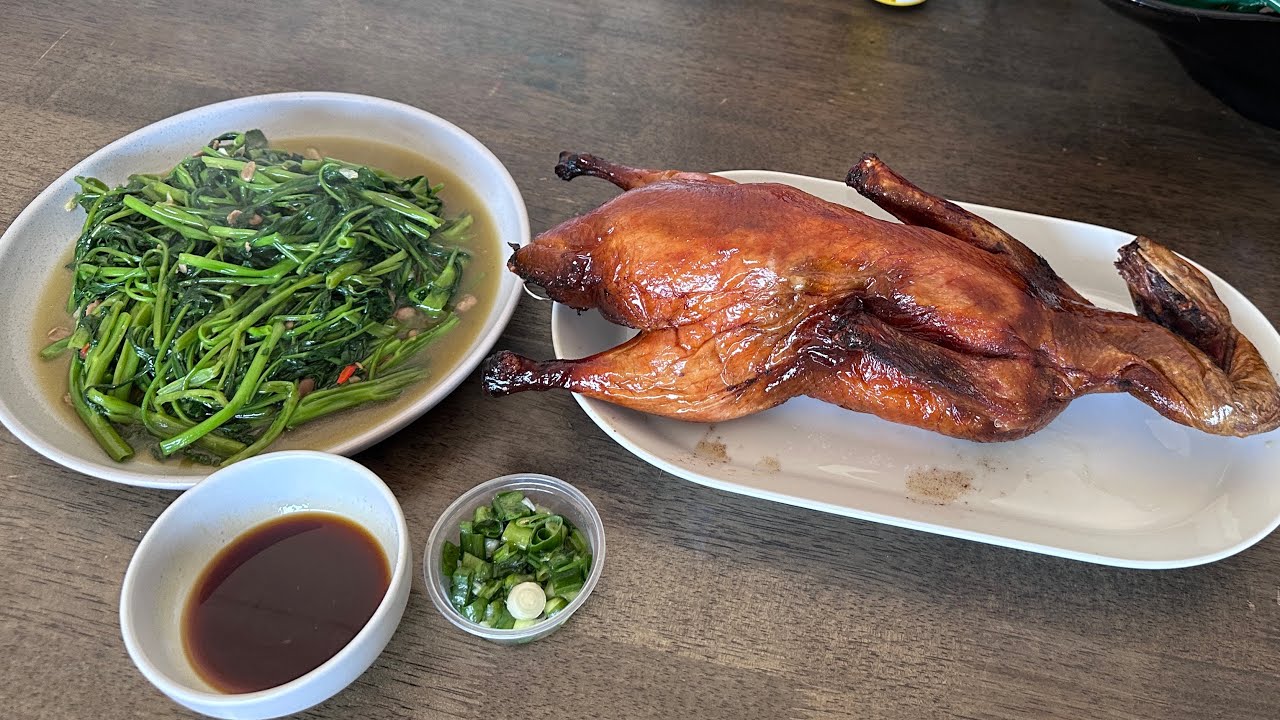 Barbecue 🍖 duck water spinach stir fried - YouTube