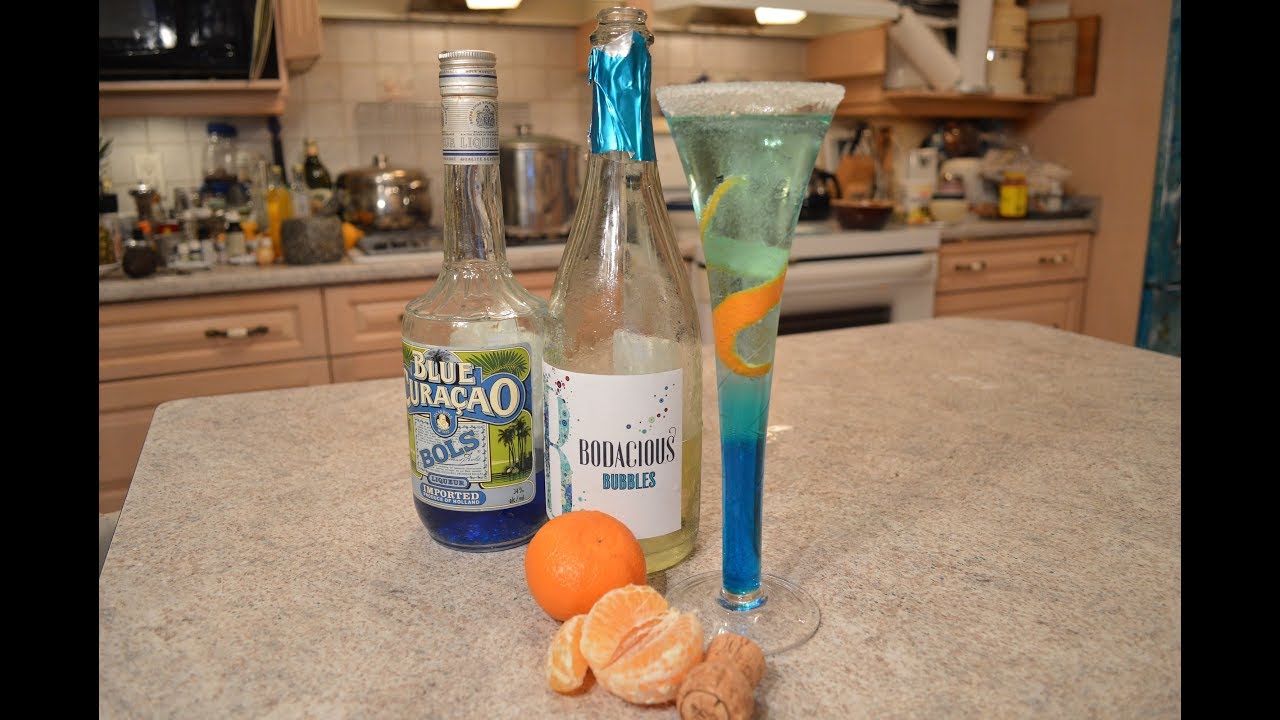 Clementine Blue Velvet Cocktail | Cooking with Kimberly - YouTube