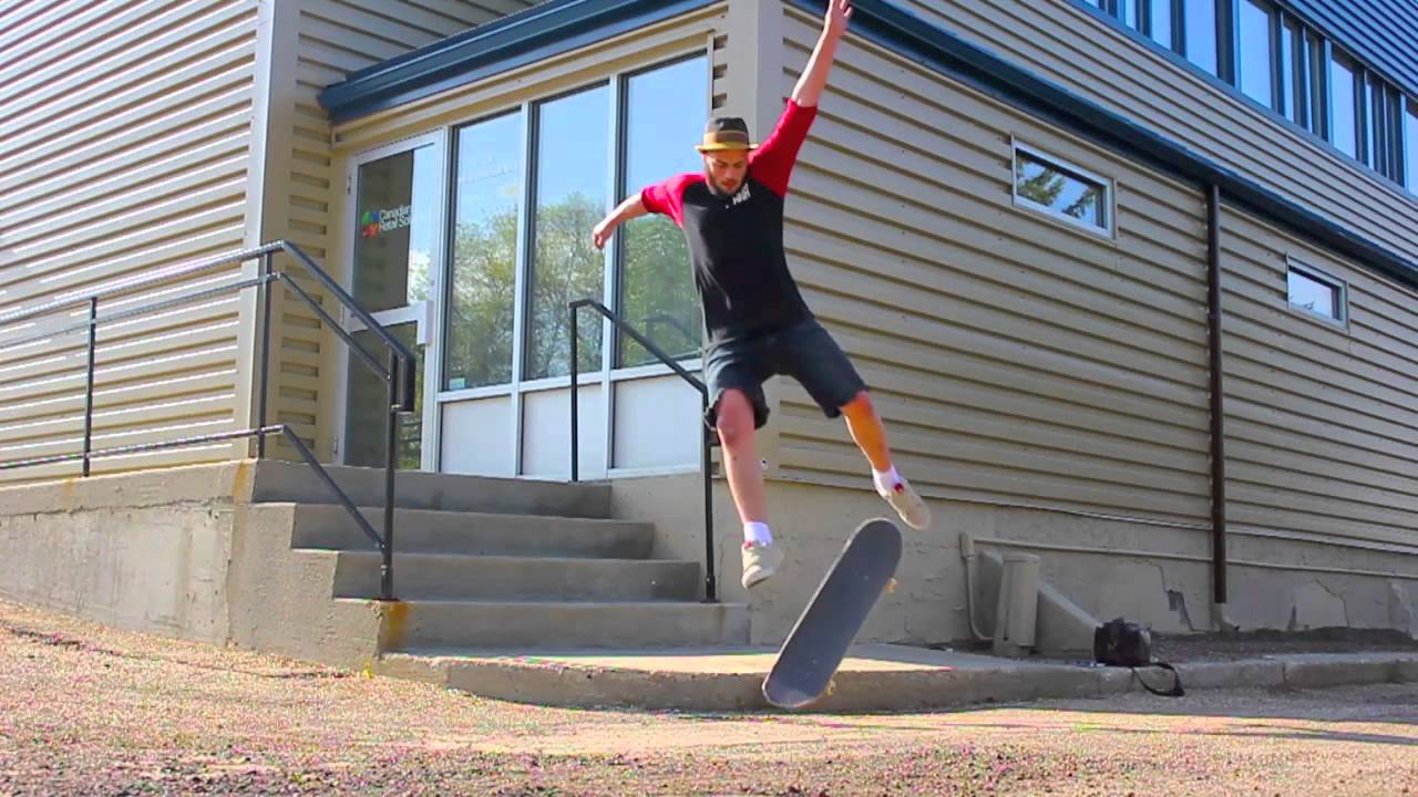 Elijah Cleaver "Staying Lame" with this fall. - YouTube