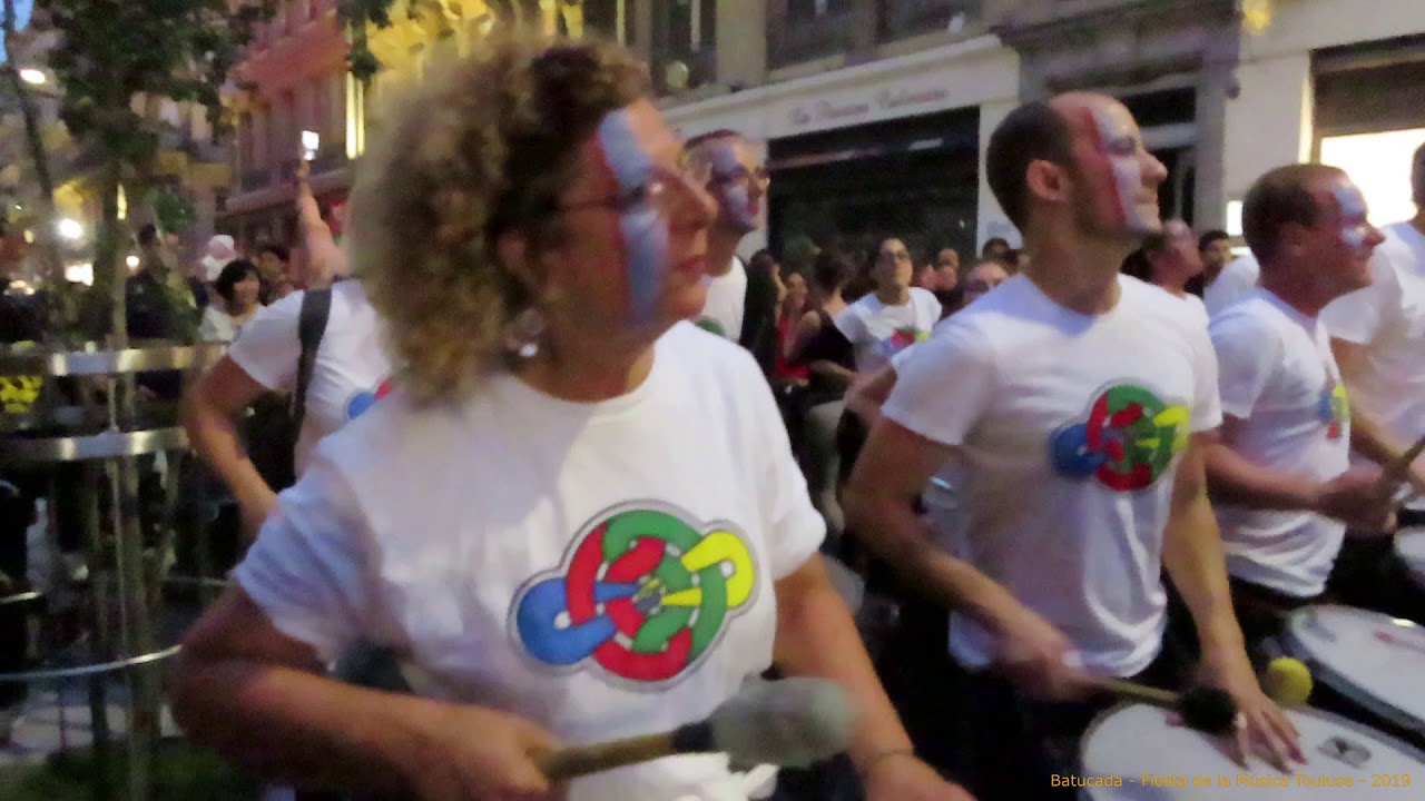 Batucada - Fiesta de la Música - Toulouse - 2019 - YouTube