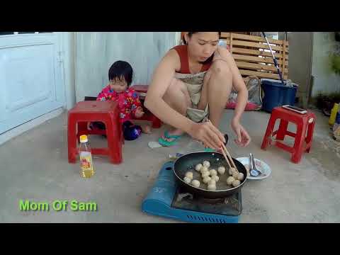 PL Vlog Mom of Sam  Single Mom Cooking With Her Cute Baby