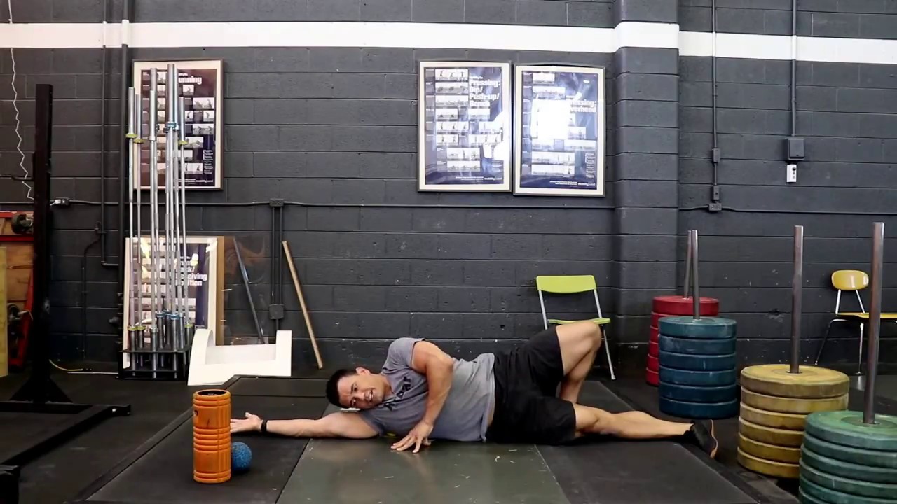 Smear The Lateral Seam For Better Overhead Position | PhysioFit Rx ...