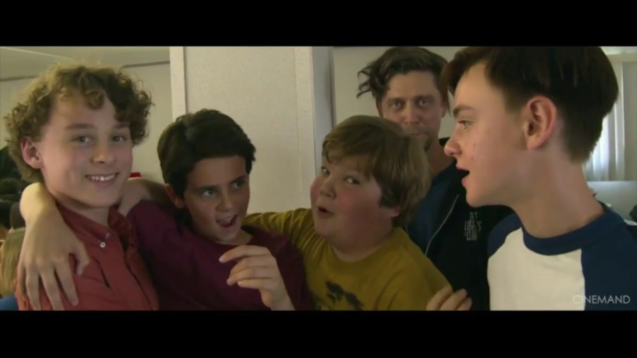 IT (2017) Behind the Scenes - YouTube