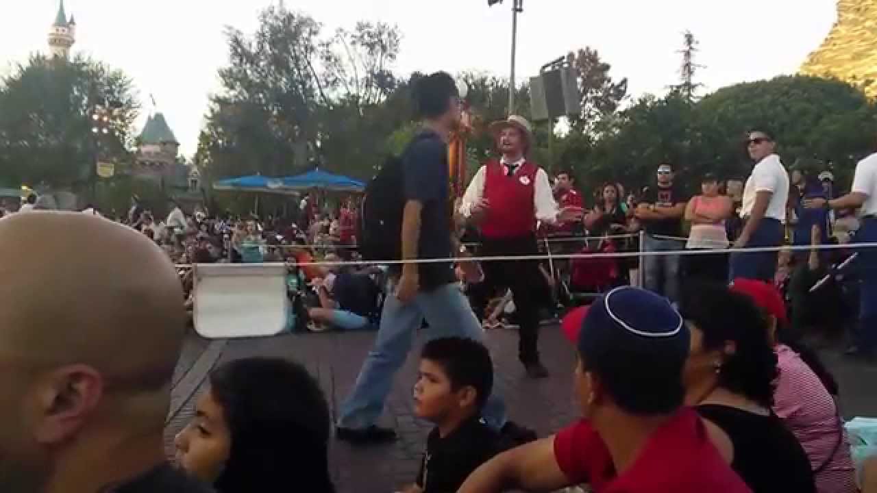 Enthusiastic Disneyland Worker - YouTube