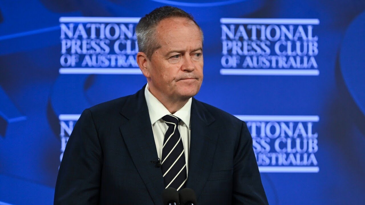 Bill Shorten to ‘keep contributing’ to people of Australia - YouTube