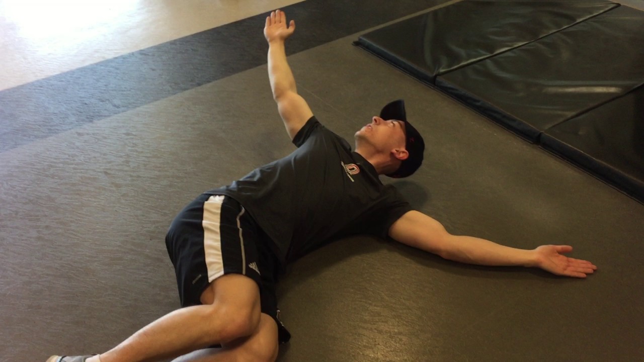 Side Lying Y-Reach - YouTube