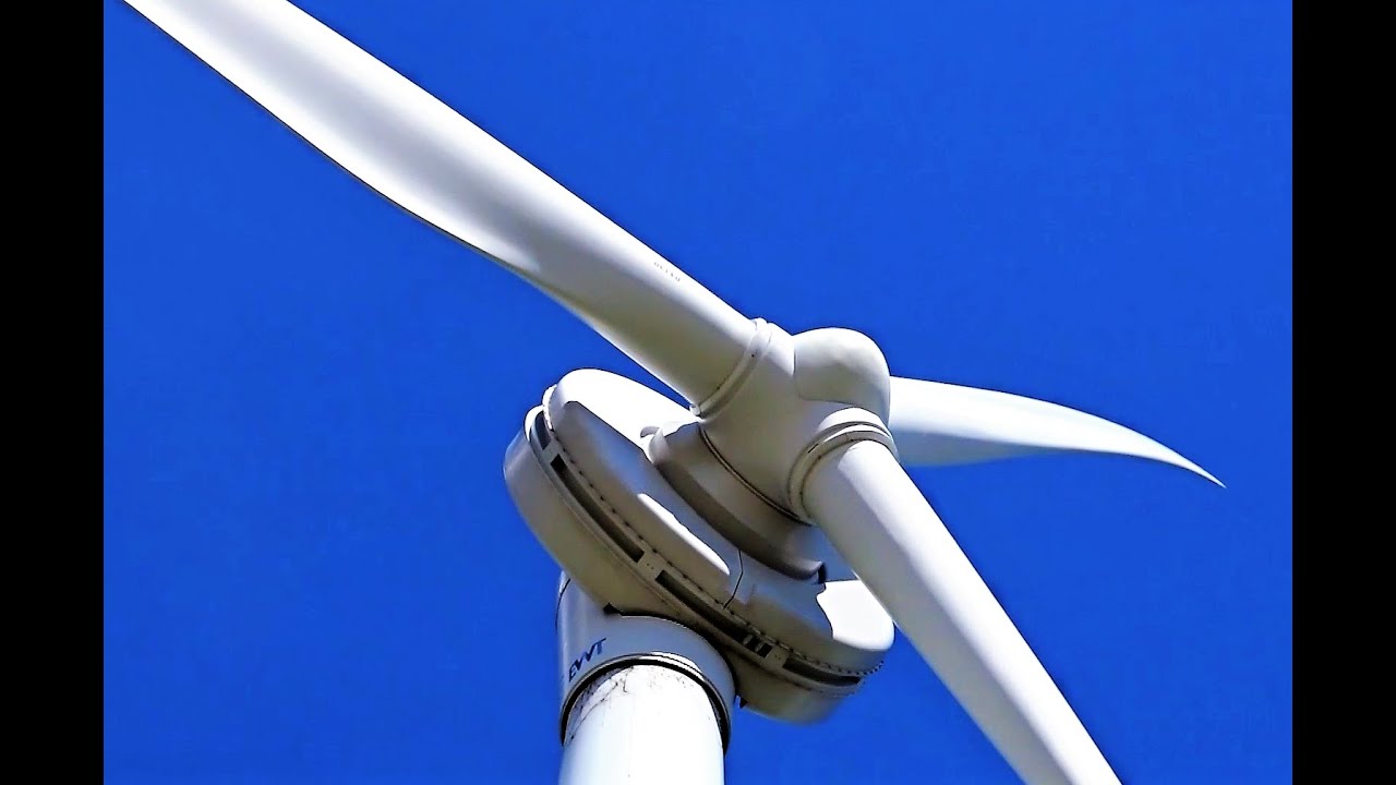 Tour of the Netherlands / EWT Directwind 900/54 wind turbine at 40 m hub height 21.08.2020 - YouTube