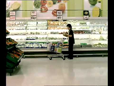 Supermarket Rage caught on camera - YouTube