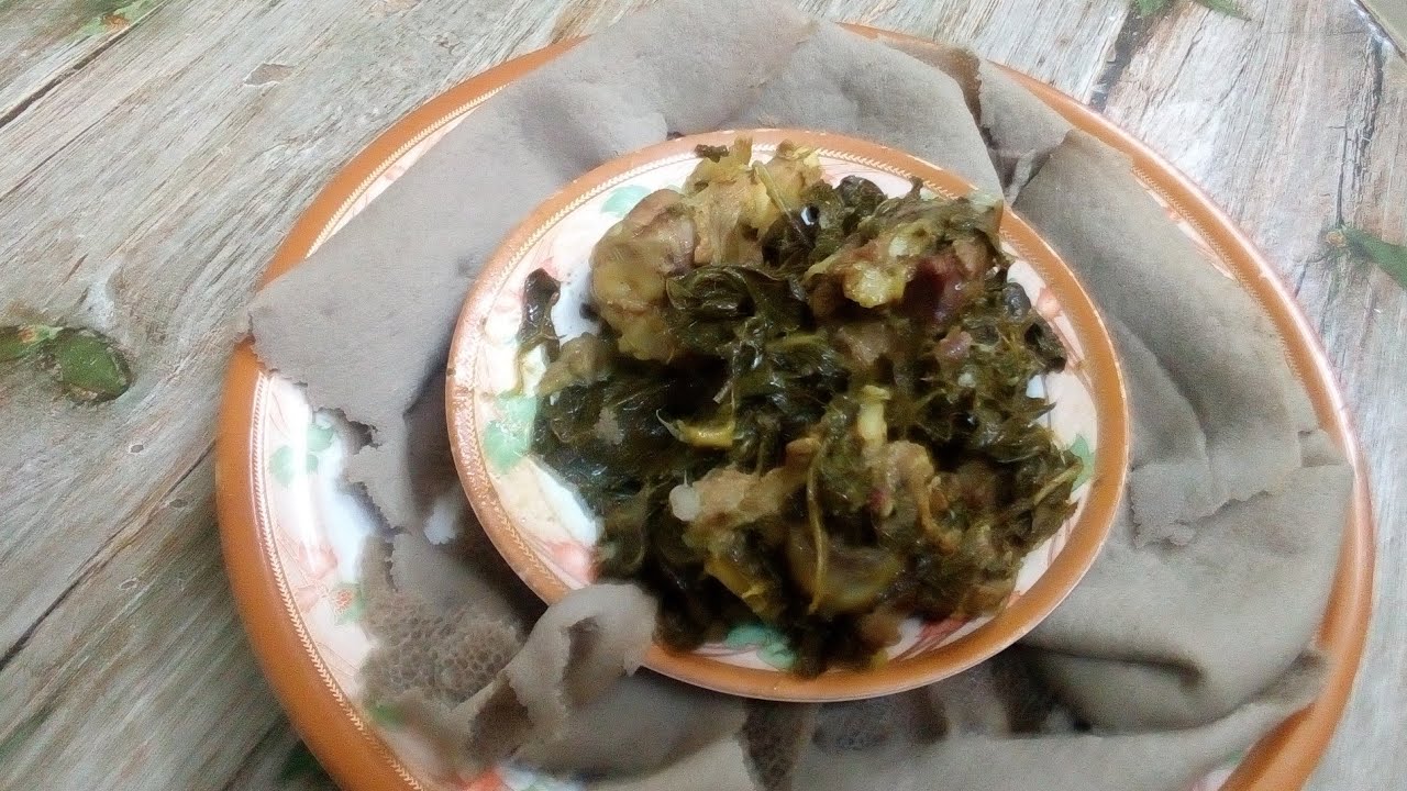 ጎመን በስጋ ethiopan food gomen be siga - YouTube