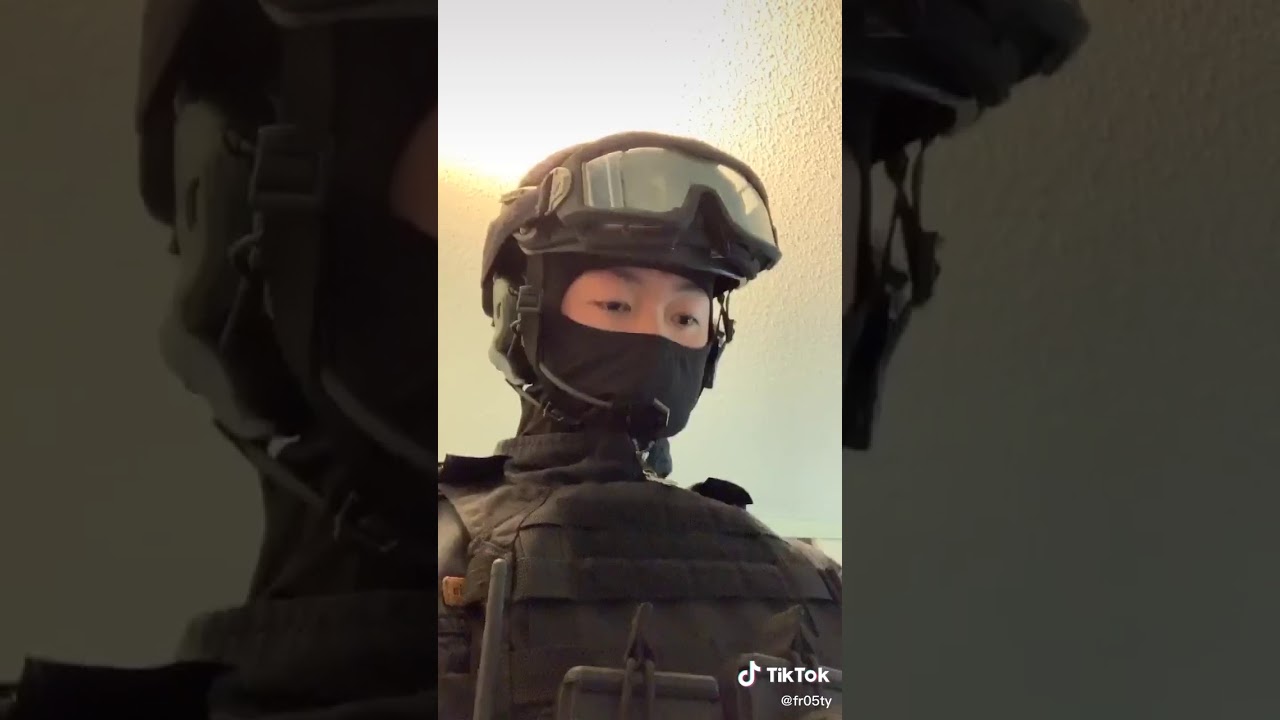 #1049433 - QooApp User Notes