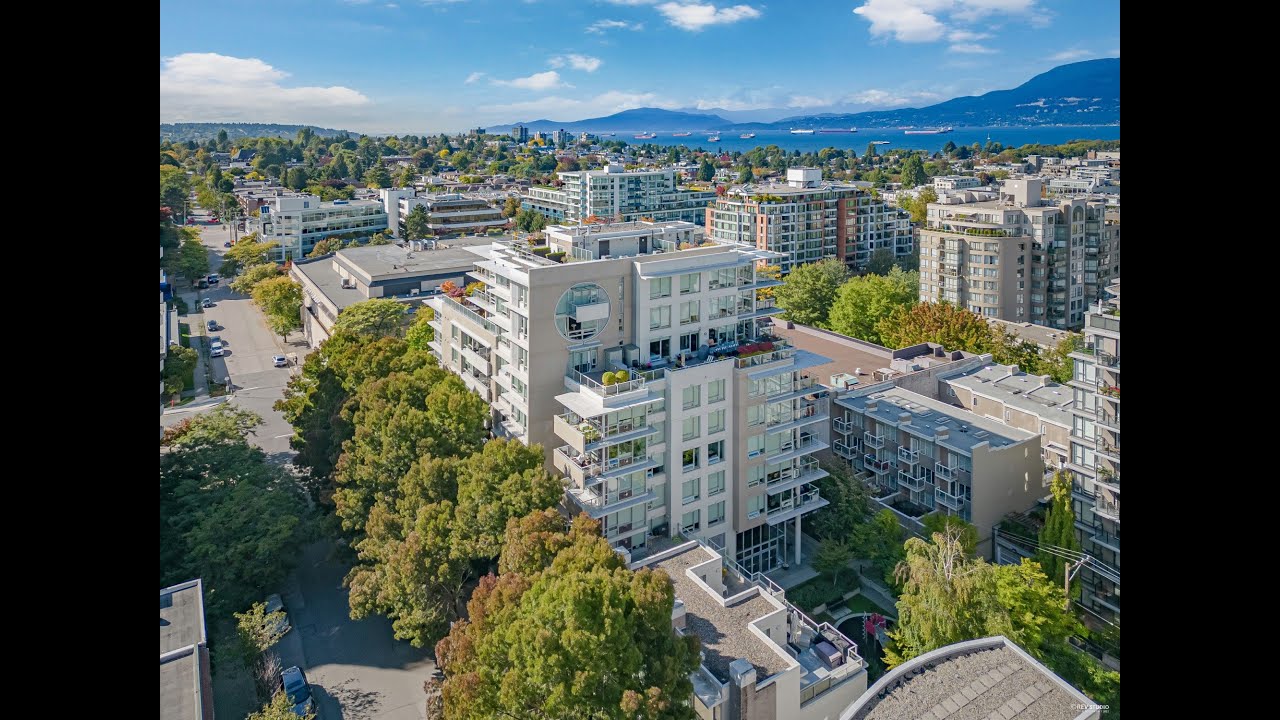 701 1675 W 8th Ave. Vancouver, BC. - YouTube