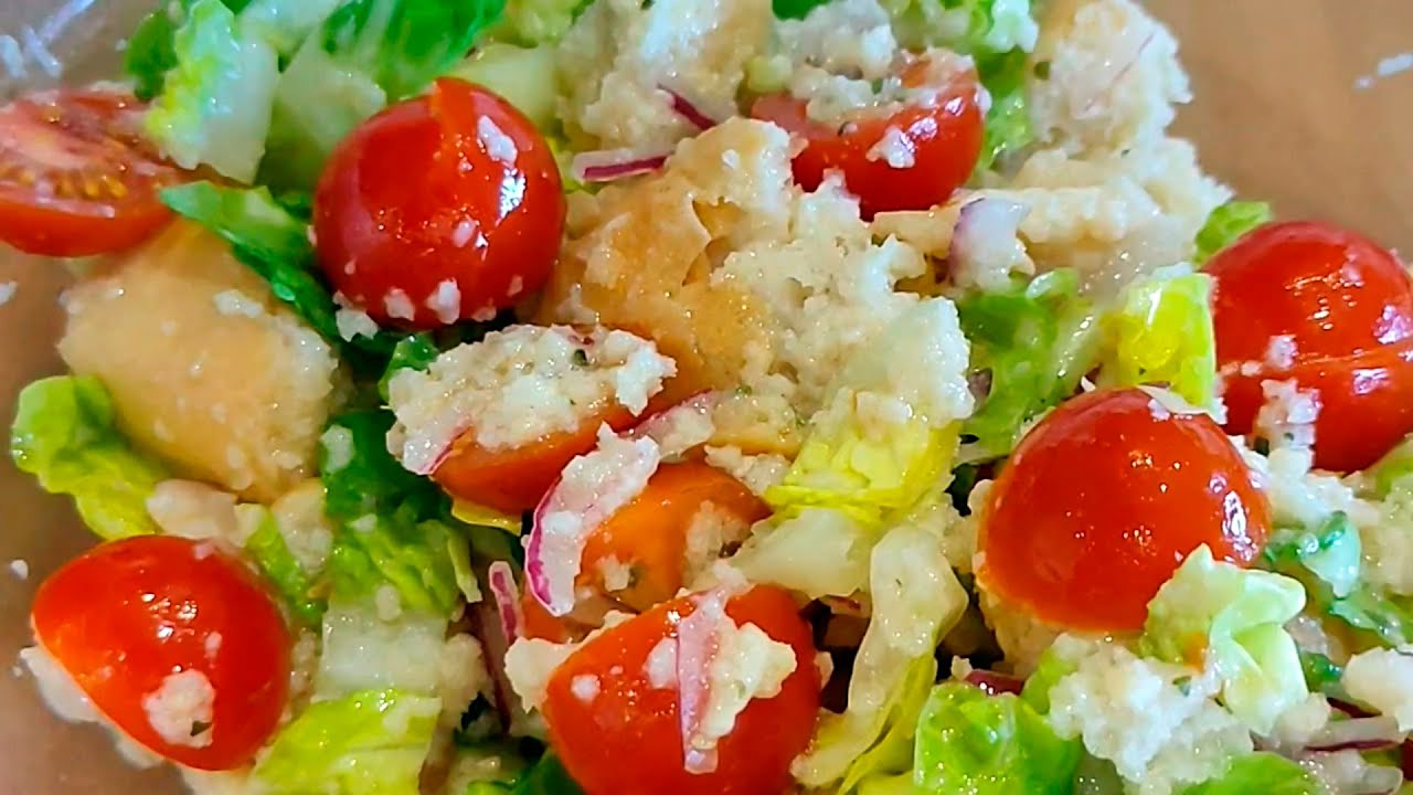 LA PANZANELLA - INSALATA CON PANE RAFFERMO - YouTube