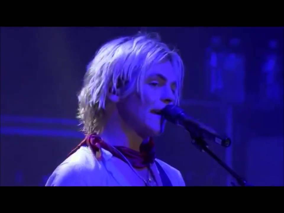Repeating days by R5 on The Greek Theatre - YouTube