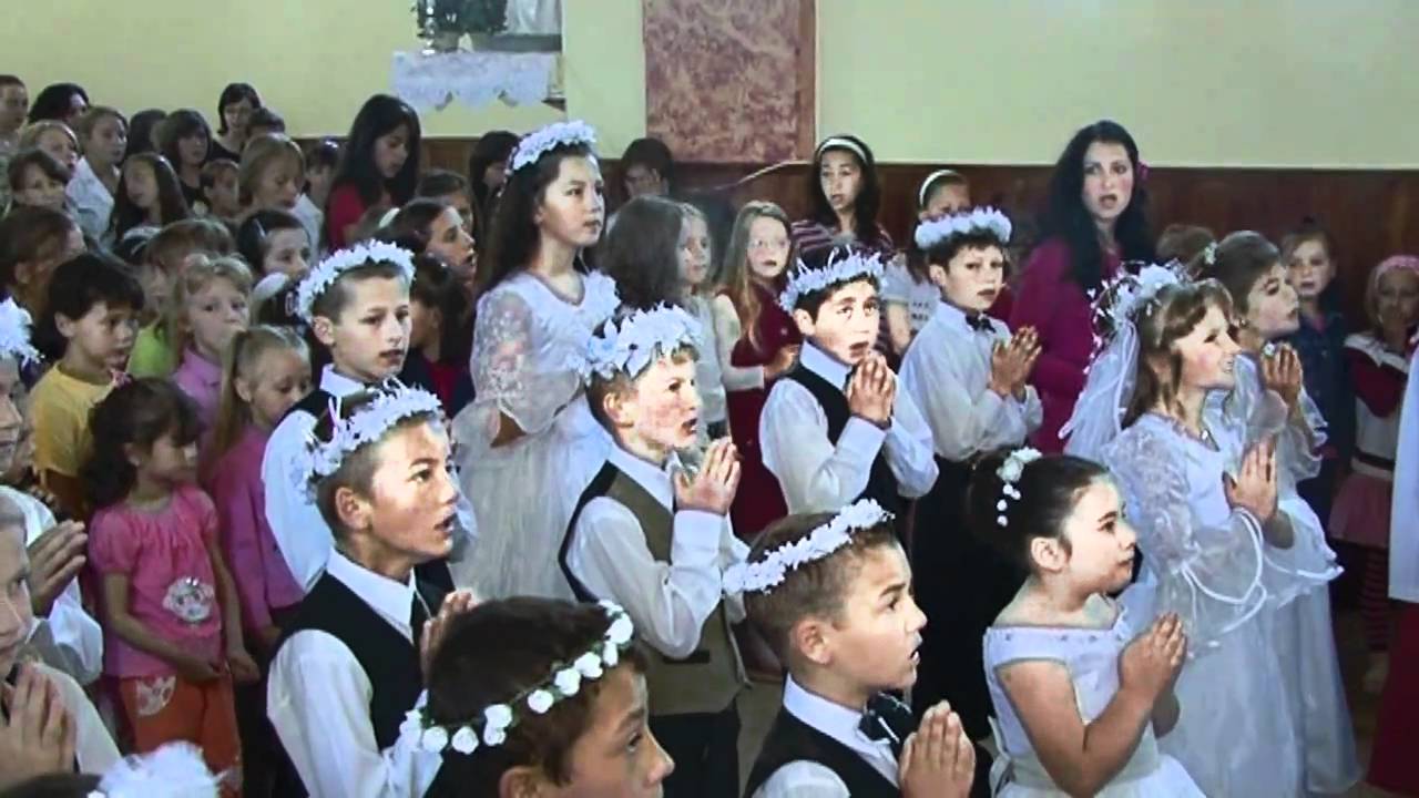 Rachiteni Prima Sf Impartasanie 2009 - YouTube
