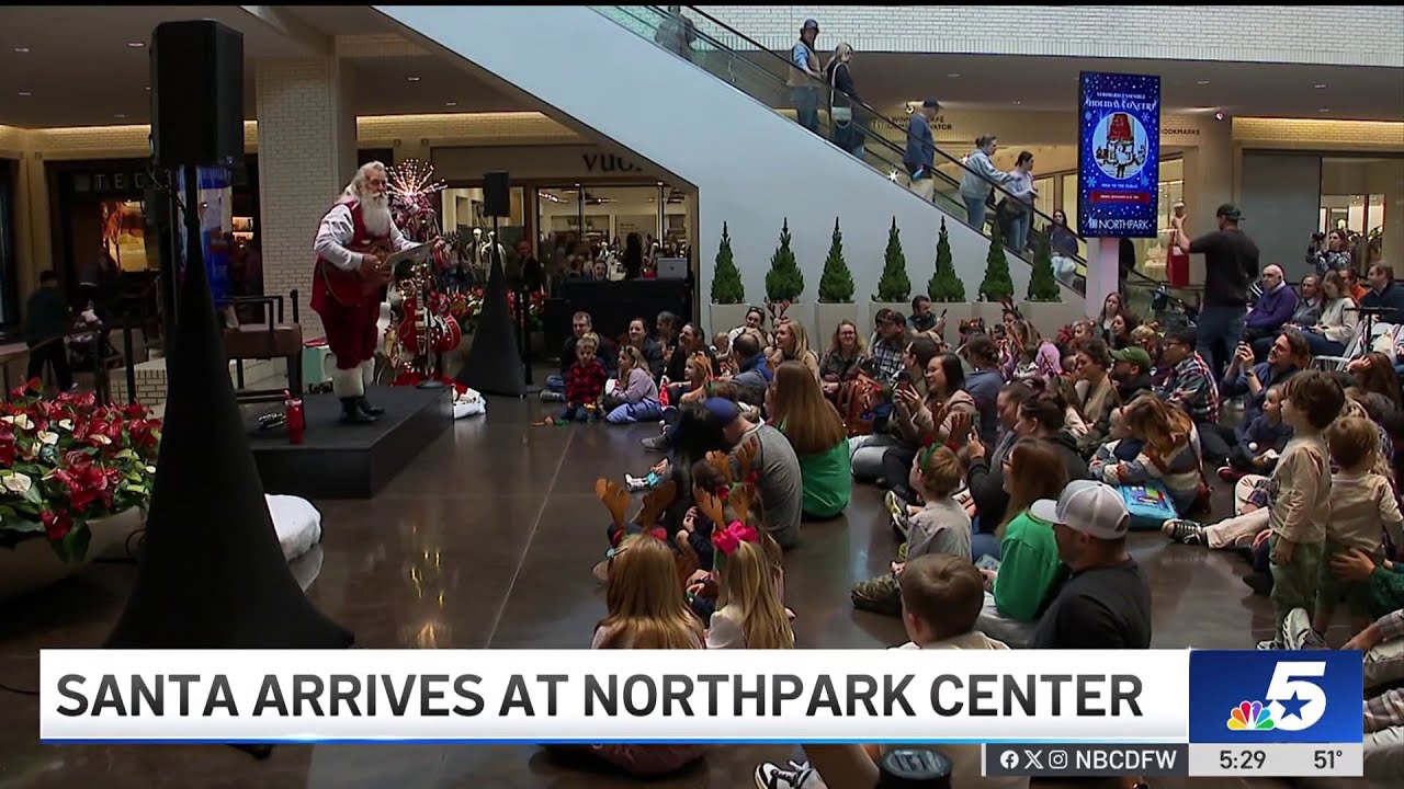 Santa makes grand entrance to NorthPark Center in Dallas | NBCDFW - YouTube