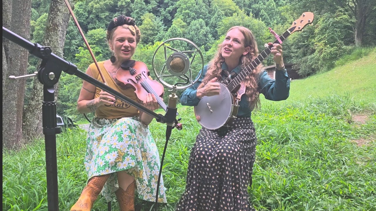 Fly Around My Pretty Little Miss (with Sparrow Smith) Clawhammer Banjo ...