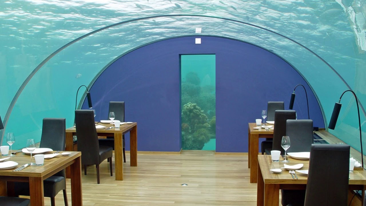 AMAZING UNDERWATER RESTAURANT - YouTube