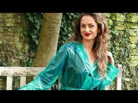 Creative vintage style raincoat ideas for ladies/rainy dress/ rainy ...