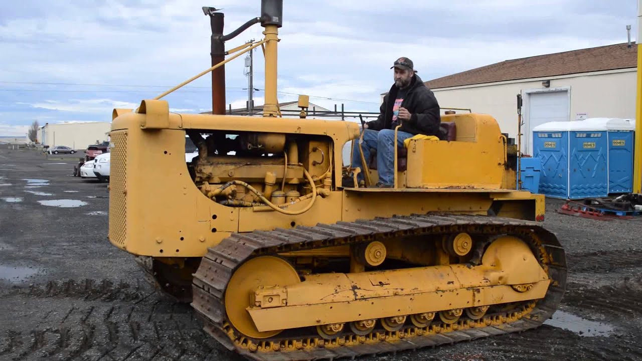 CAT D6B Crawler - YouTube