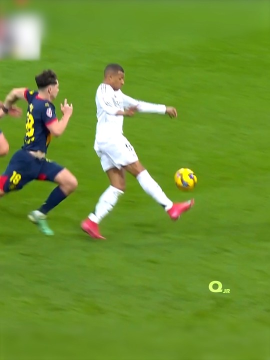 Mbappe Ball Control 💀 - YouTube