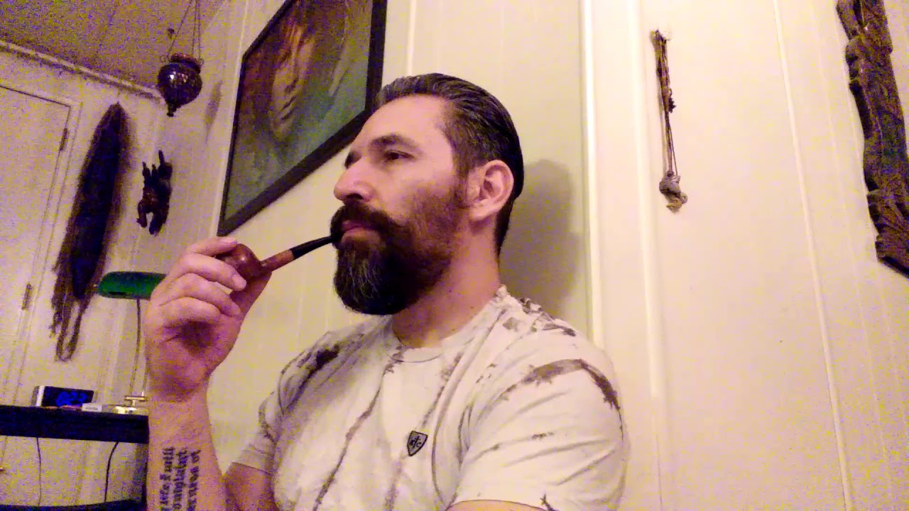 Smoking Dobie's Four Square English - YouTube